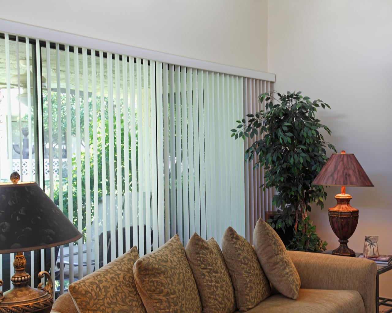 Should You Repair Your Broken Window blinds or Buy New Cheap Blinds ...
