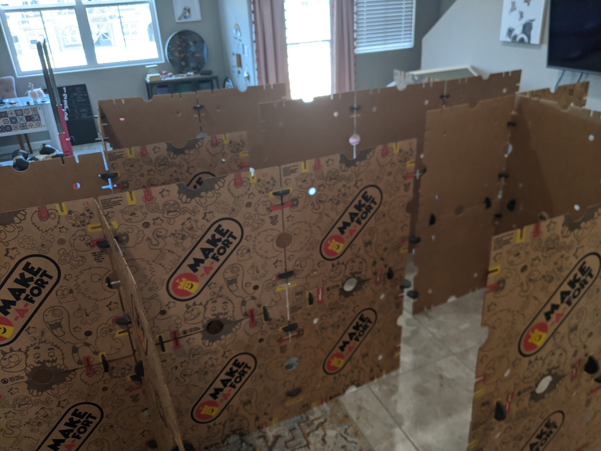 The Best Way to Make-A-Fort with your Kids and Encourage Imaginative ...