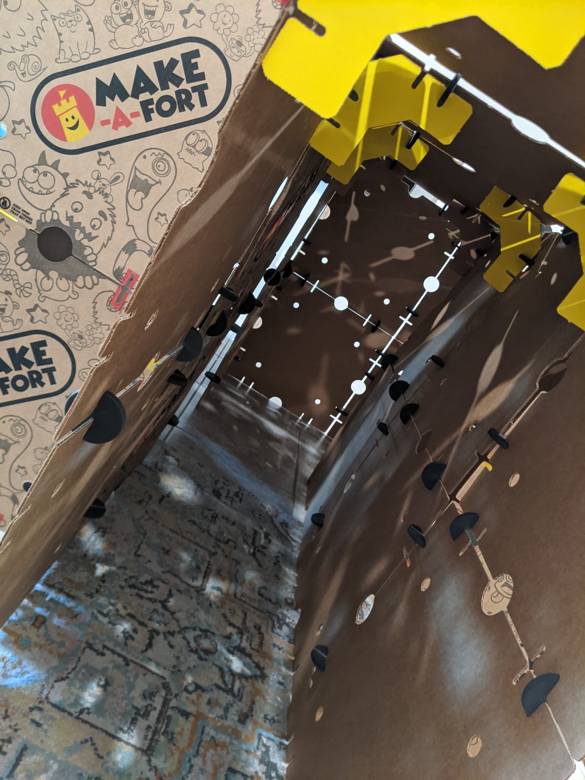 The Best Way to Make-A-Fort with your Kids and Encourage Imaginative ...