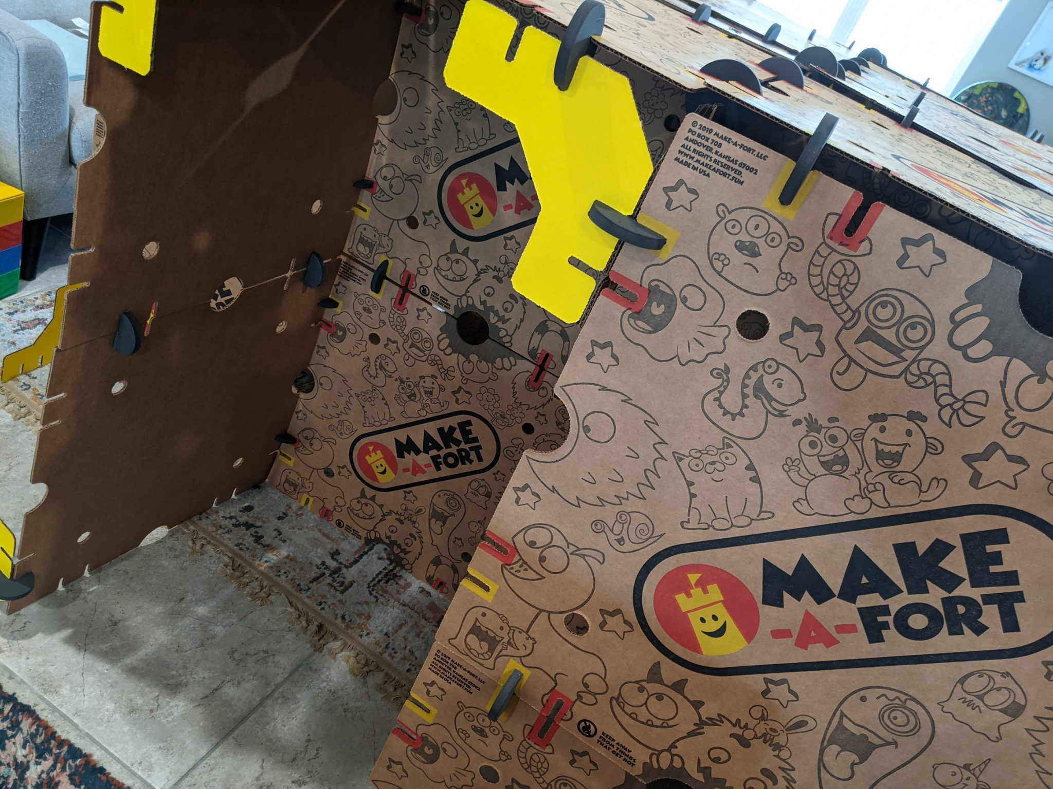 The Best Way to Make-A-Fort with your Kids and Encourage Imaginative ...