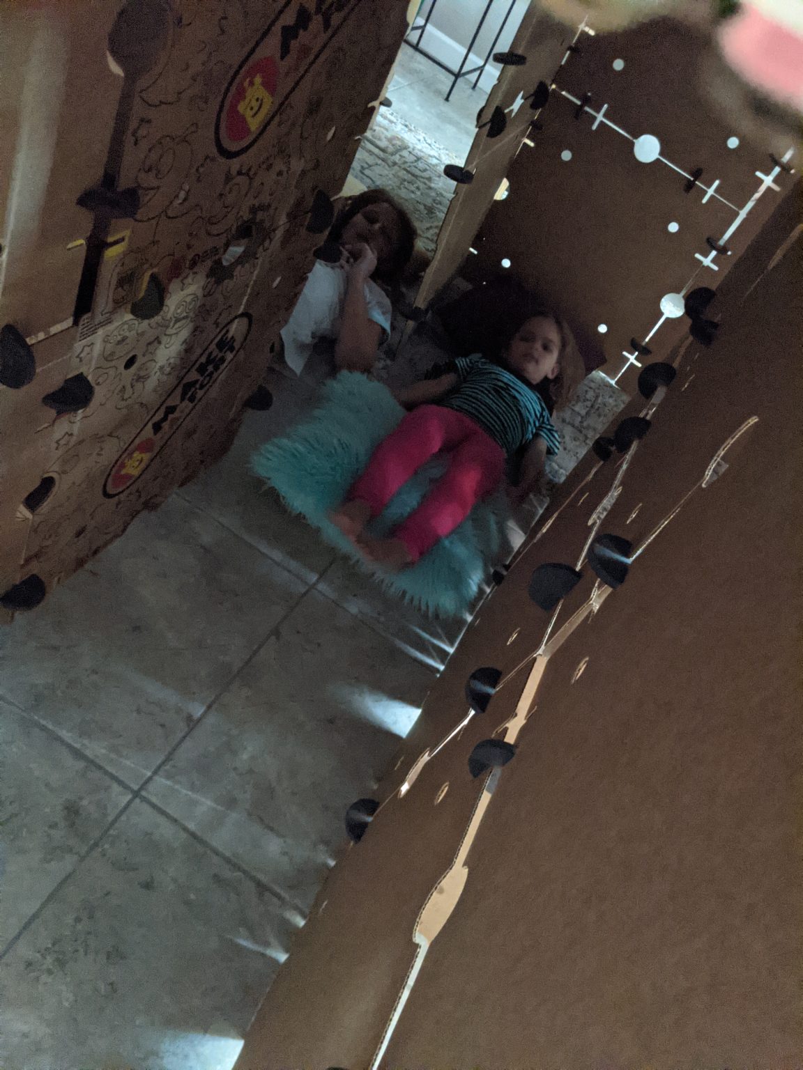 The Best Way to Make-A-Fort with your Kids and Encourage Imaginative ...