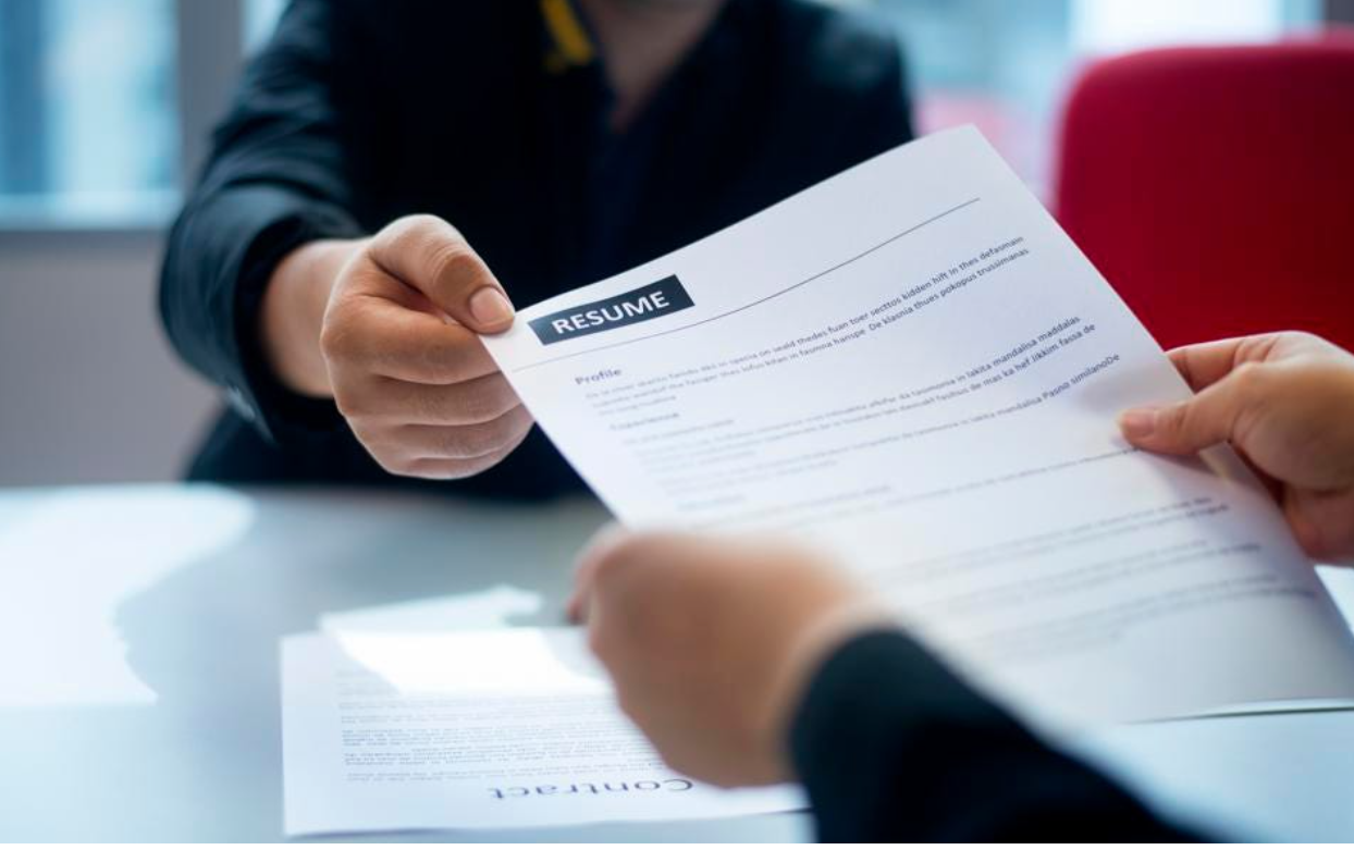 How To Hire International Employees In 5 Steps - Bragging Mommy