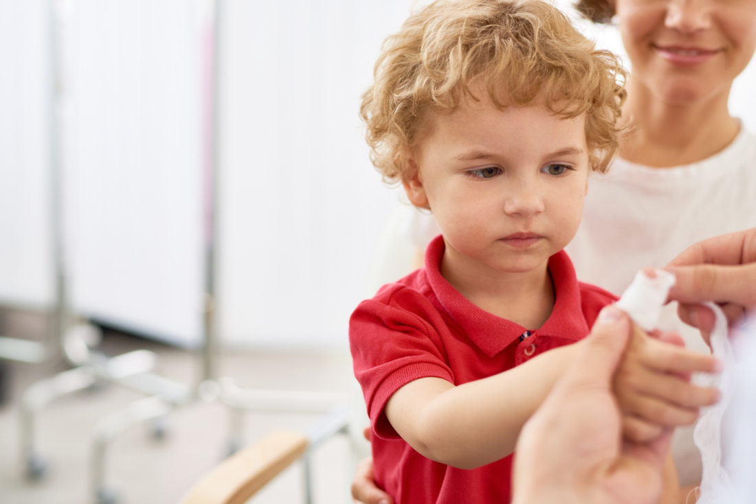 How To Help A Child Deal With A Painful Finger Injury - Bragging Mommy