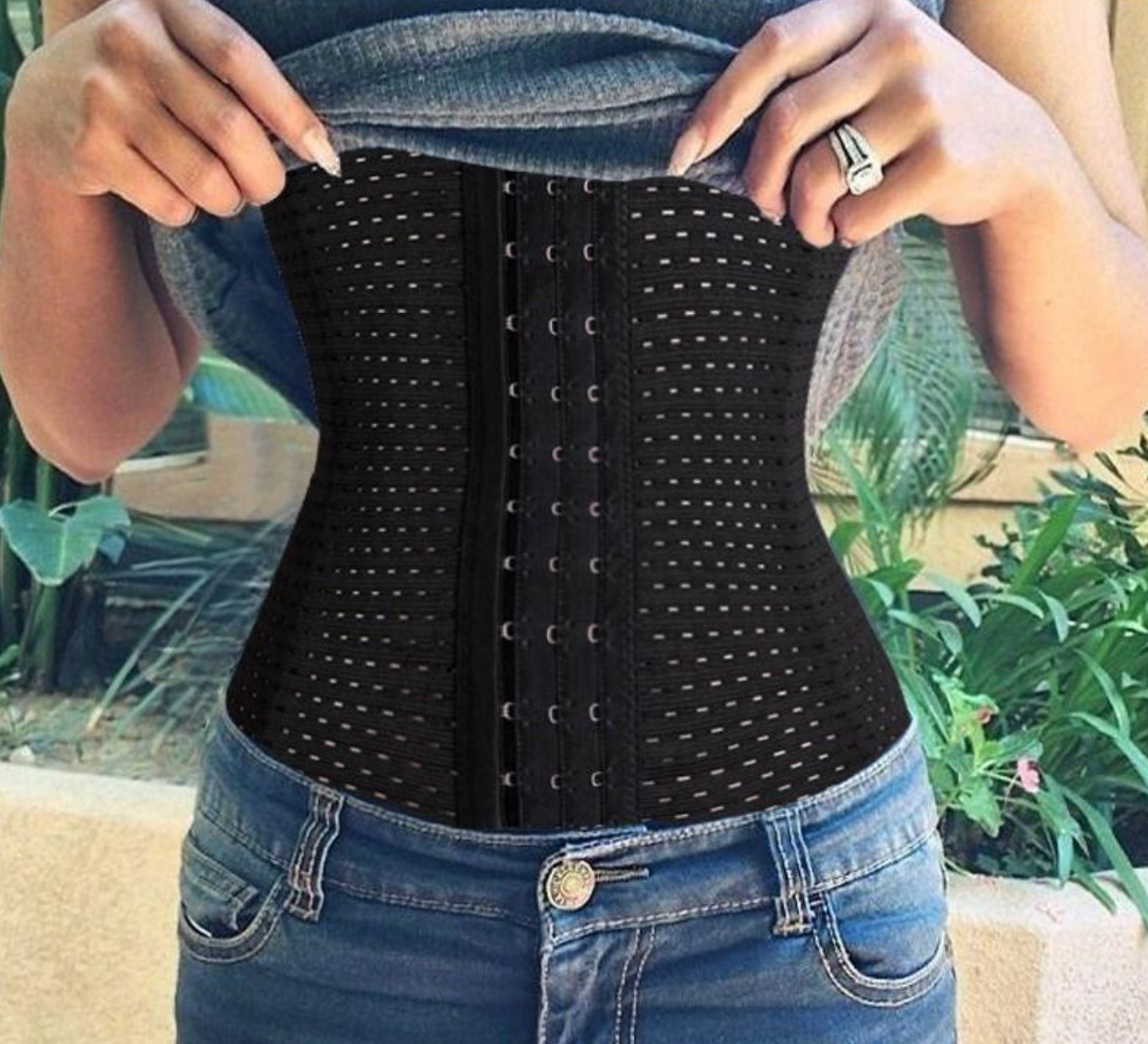 Waist Training and Body Positivity: Embracing Your Curves and Enhancing ...