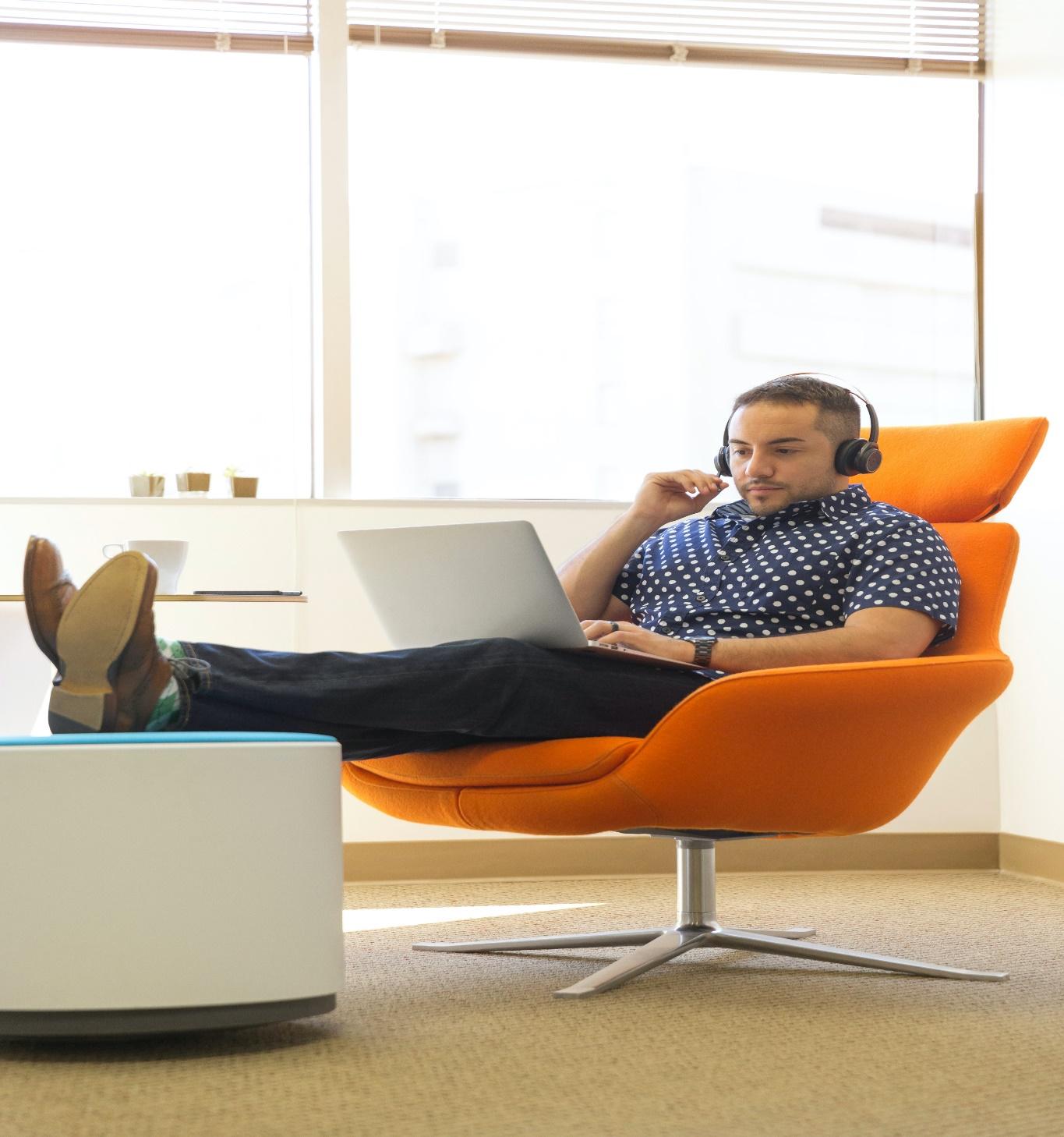 The Ultimate Guide to Office Chairs: Comfort, Ergonomics, and Style ...