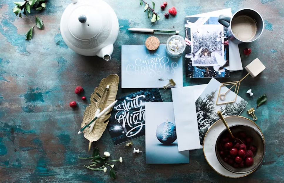Crafting Memorable Holiday Cards Using AI Technology - Bragging Mommy