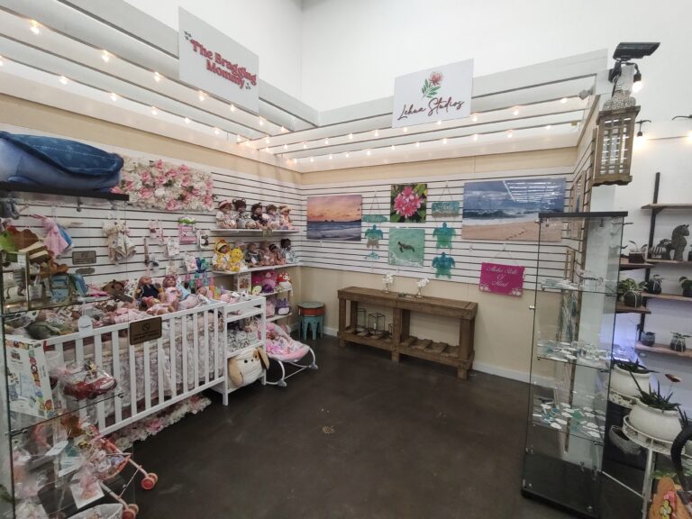 Painted Tree Boutiques in Gilbert are Now Open! Shop Local