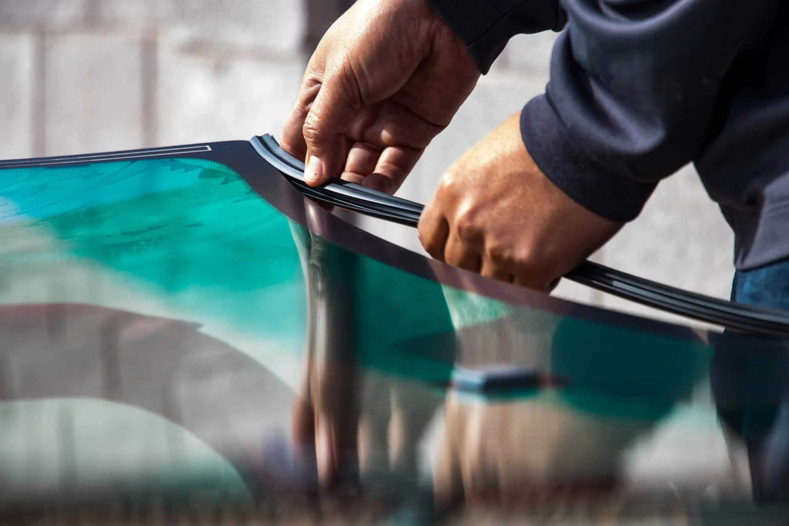 OEM vs. Aftermarket Windshields: Which One Should You Choose ...