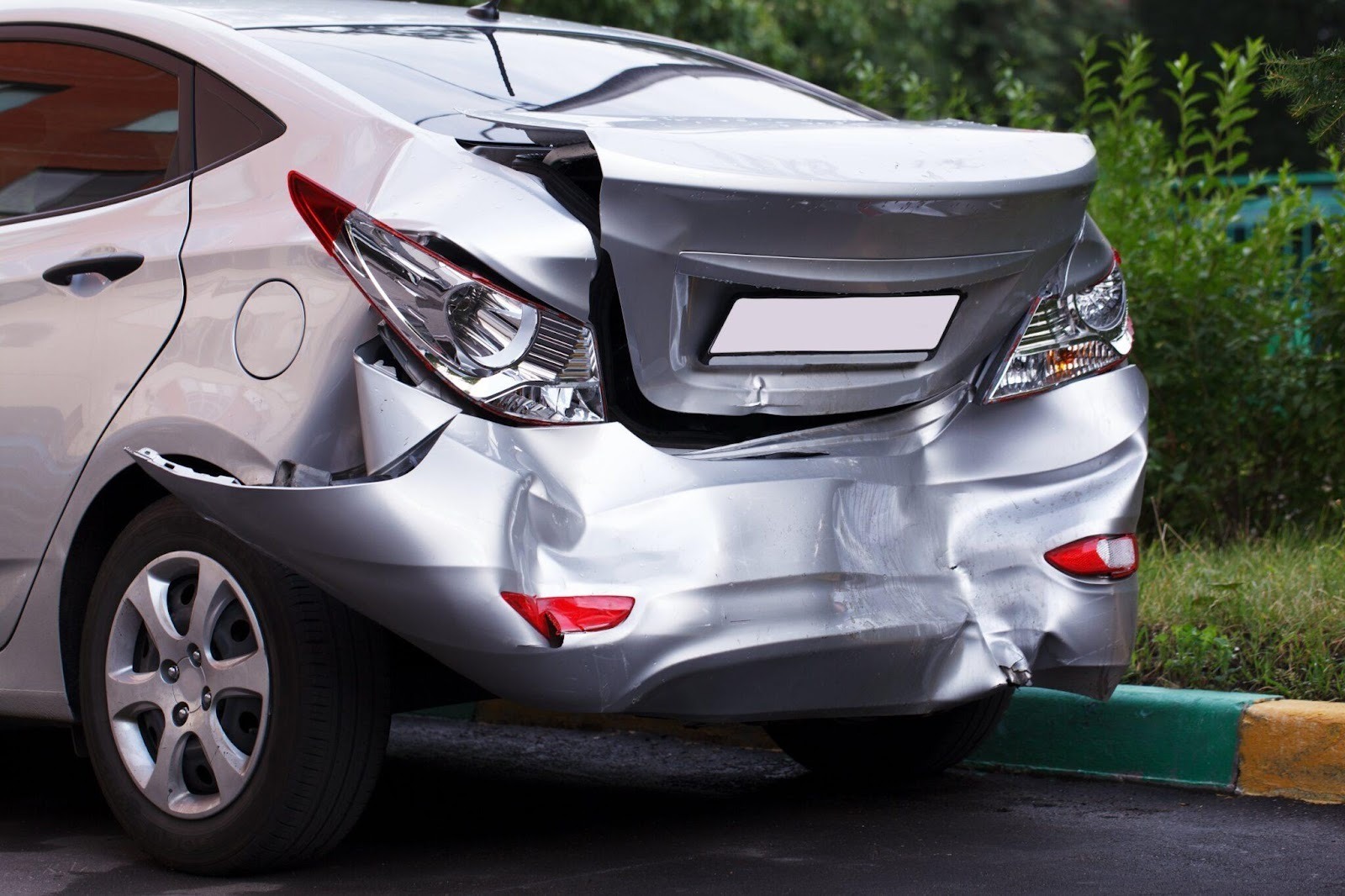 Rear-End Car Accident in Phoenix: Is Distracted Driving Out of Control ...