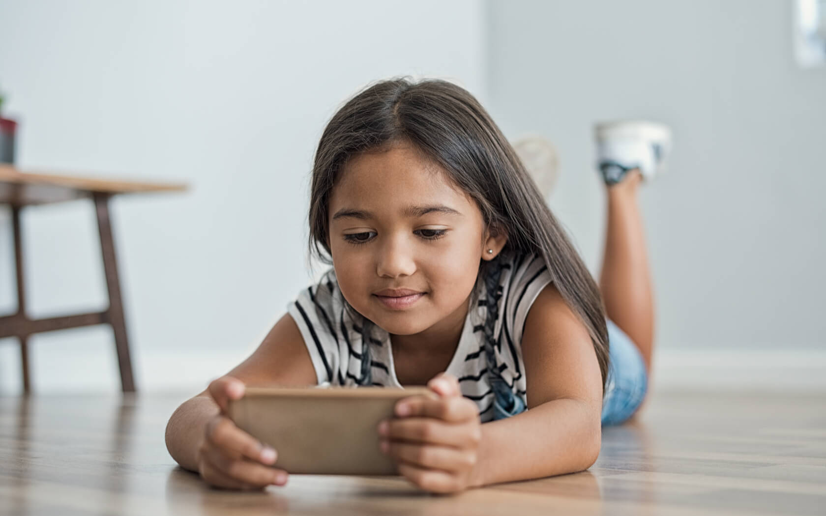 How Much Screen Time Should I Allow My Kids to Have? - Bragging Mommy